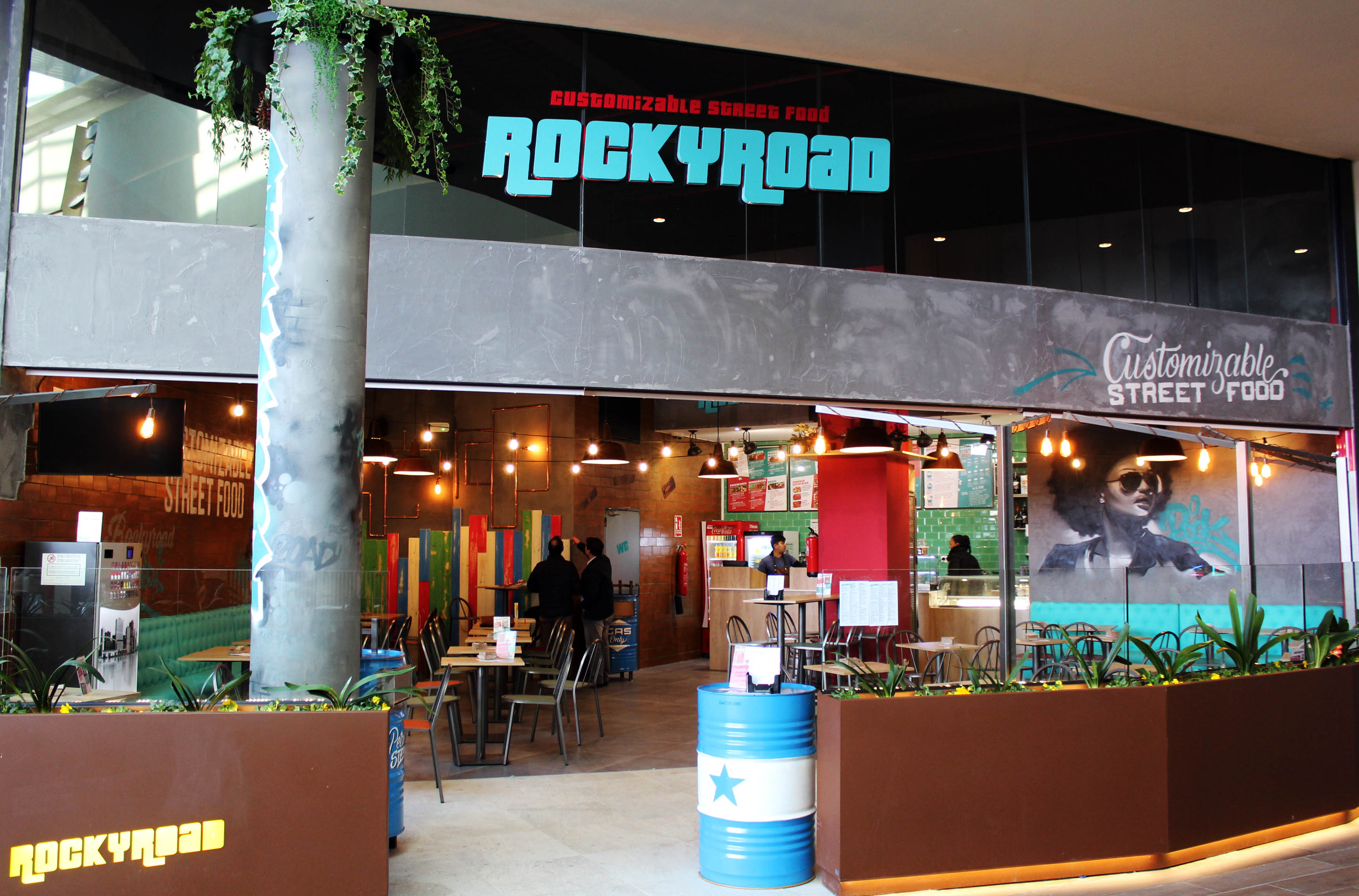 ROCKYROAD - Proyecto integral para restaurante en Centro Comercial ...